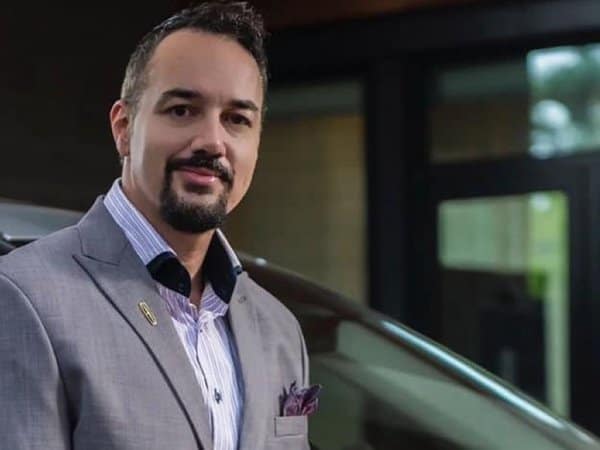 Jedan od najboljih automobilskih dizajnera u svijetu je Sarajlija Kemal ...