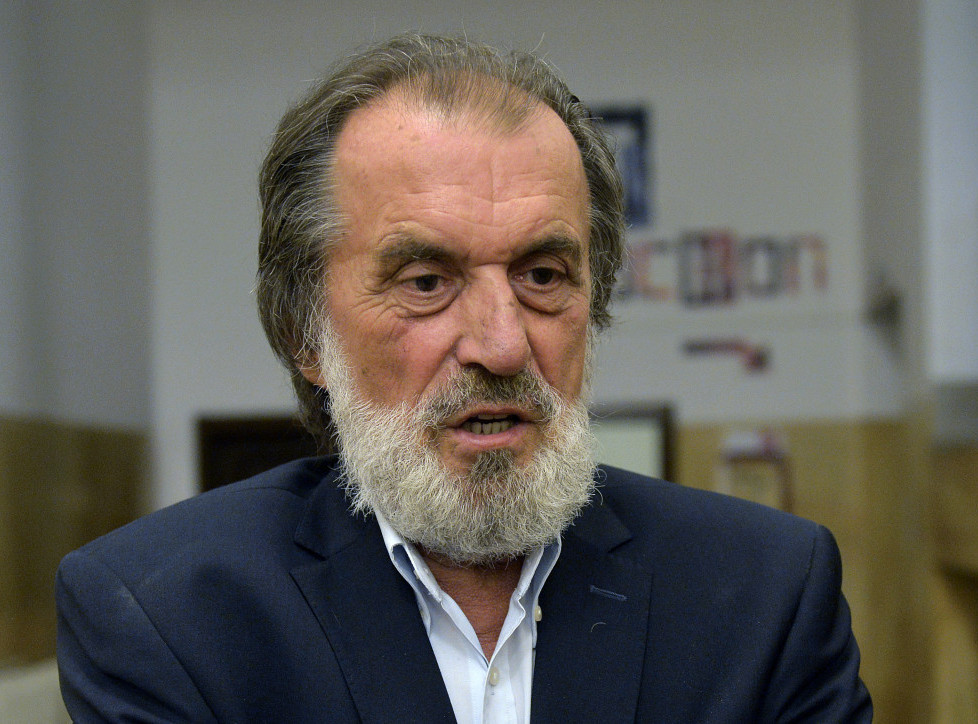 (VIDEO) Vuk Drašković govori o zločinima režima Miloševića za koje narod ne zna - Senzor.ba