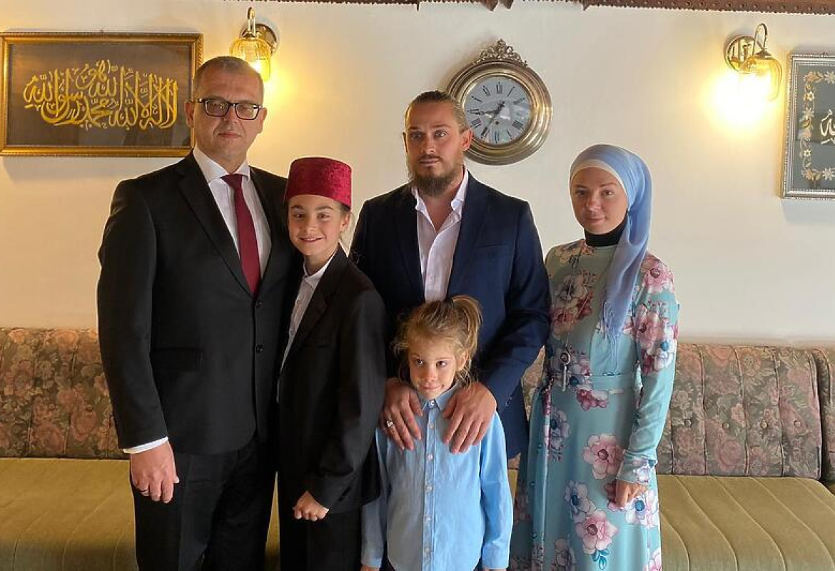 Davud ima 12 godina i danas je stekao titulu najmlađeg hafiza Kur’ana Časnog u BiH – Senzor.ba